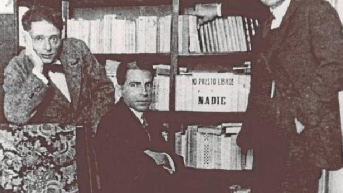 Los 8 escritores canarios más famosos - LetrasEnLaRed.com